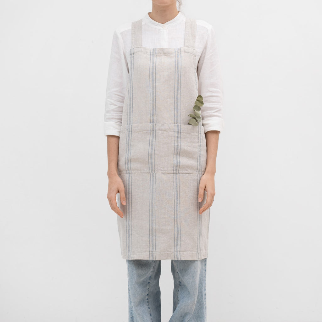 Leinen-Schürze Crossback, Grey Blue Wide Stripe Rustic – Linen Tales ...